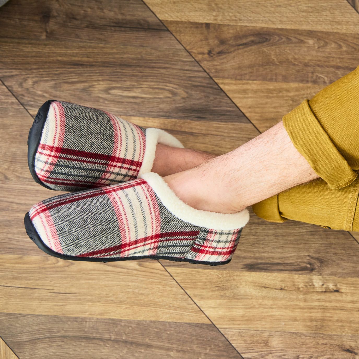 Homeys Slippers | The Original Indoor Shoe Brand